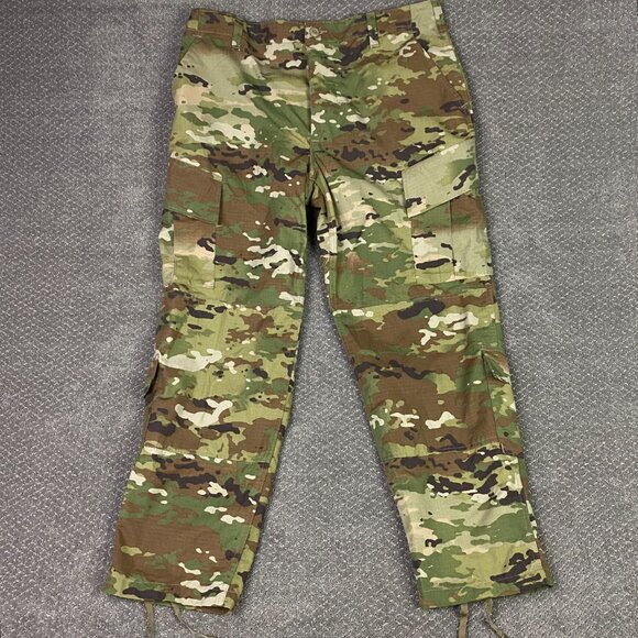 Goodwill Ind | Pants | Army Camo Cargo Pants Mens Large Short Trouser ...